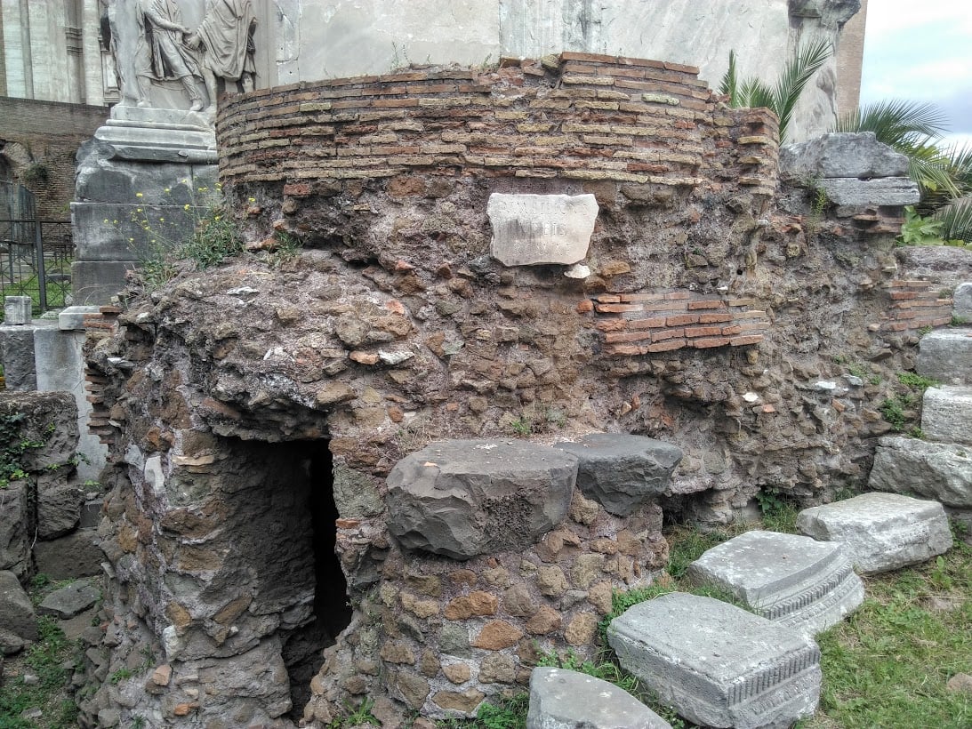 Il Mundus Cereris: Riti e Significato nell’Antica Roma – Visit Rome